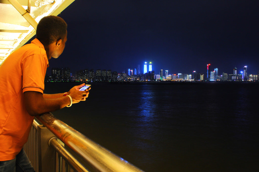 5 Tips to Help You Take Better Photos in Low Light Conditions